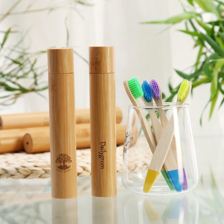 OEM Bamboo Toothbrush Case 21cm Eco Friendly Toothbrush Travel Case